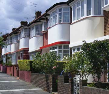 Properties from this period might have visuals such as the below: